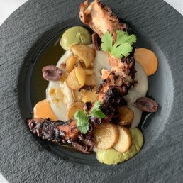 HALCYON - Updated August 2025 - 491 Photos & 318 Reviews - 114 Walnut ...