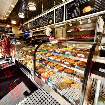 KUPEL’S BAKERY - Updated December 2025 - 230 Photos & 556 Reviews - 421 ...