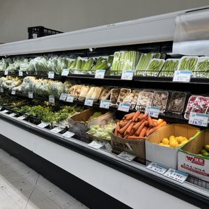 MT SUPERMARKET - Updated January 2026 - 596 Photos & 353 Reviews ...