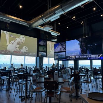 TOM’S WATCH BAR - Updated January 2025 - 240 Photos & 110 Reviews ...