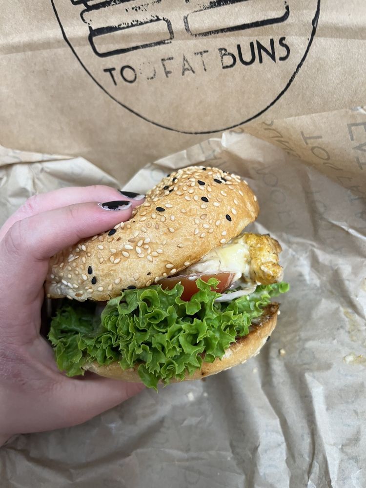 TOO FAT BUNS - 10 Photos - 4/118 Oceanview Rd, Auckland, New Zealand ...