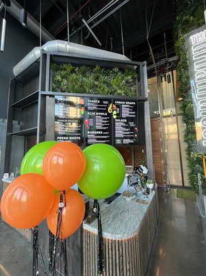 THE URBAN JUICER - Updated May 2024 - 17 Photos - 109 Platform Wy N ...