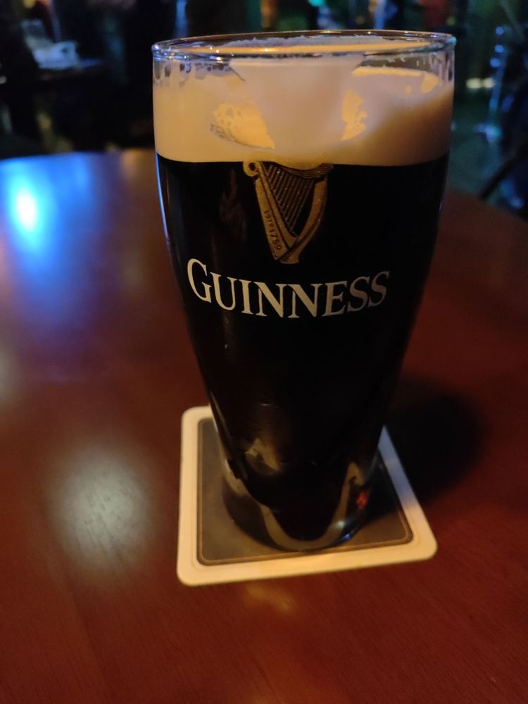 THE DONEGAL ARMS - Updated October 2025 - 136 Lakeshore Road E ...