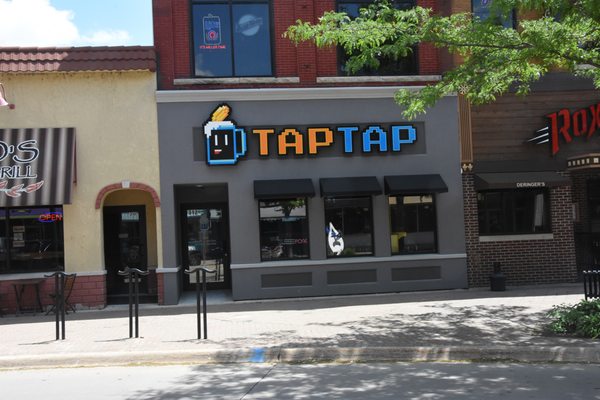 DOUBLE TAP BEERCADE - Updated July 2025 - 312 Main St, Cedar Falls ...