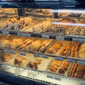 DELICIAS CUBAN BAKERY - Updated December 2025 - 38 Photos & 15 Reviews ...