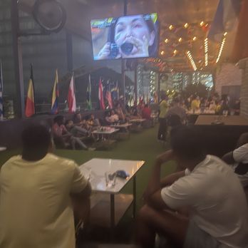 MAYFAIR AUSTIN - Updated December 2025 - 31 Photos & 15 Reviews - 501 W ...