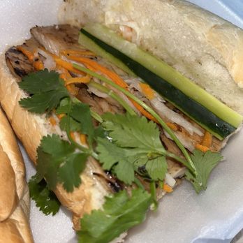 PHO 83 - Updated October 2025 - 317 Photos & 261 Reviews - 615 Pilot ...