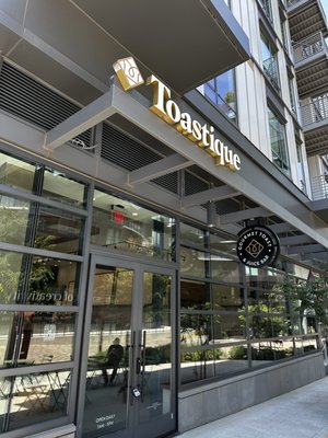 TOASTIQUE - Updated October 2025 - 111 Photos & 52 Reviews - 325 Morse ...