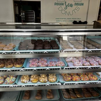 DOUGH SEA DOUGH - Updated July 2025 - 158 Photos & 209 Reviews - 4042 ...