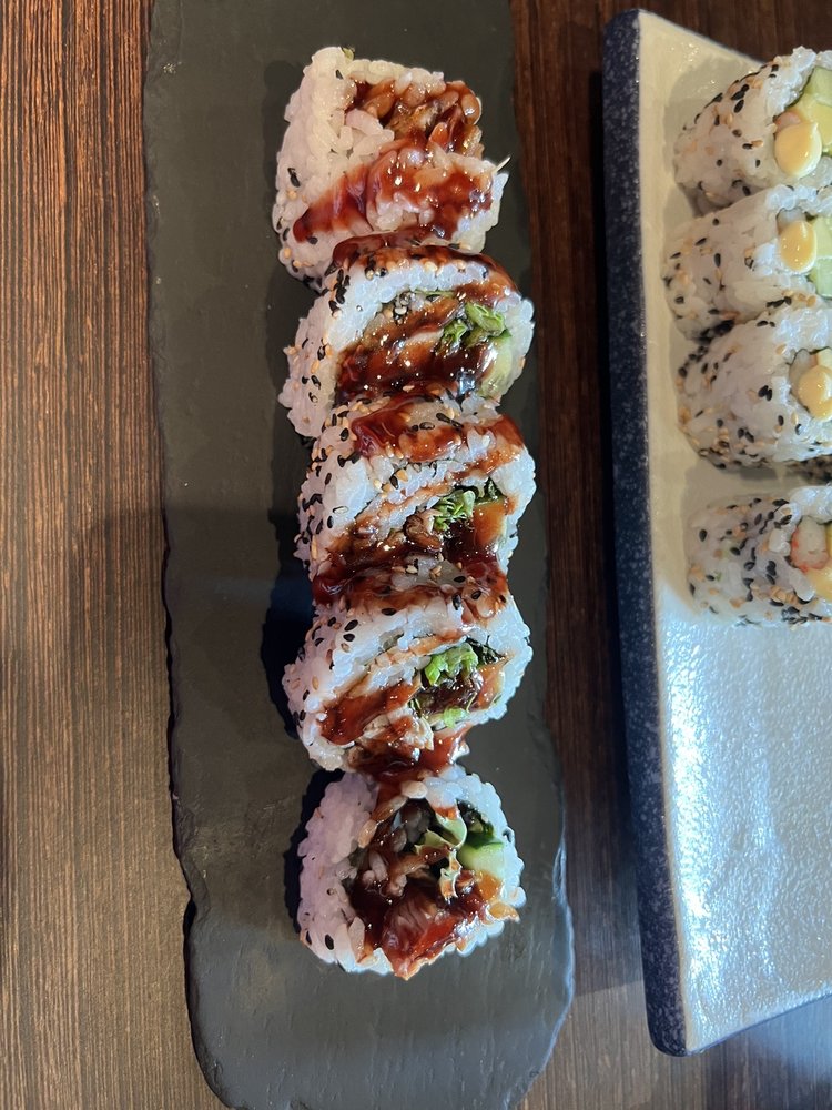 HI SUSHI - Updated July 2025 - 142 Photos & 79 Reviews - 28 Jamestown ...