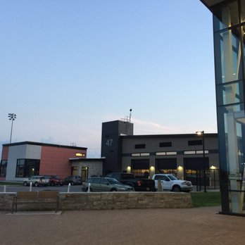 MINTO RECREATION COMPLEX - BARRHAVEN - Updated January 2026 - 3500 ...