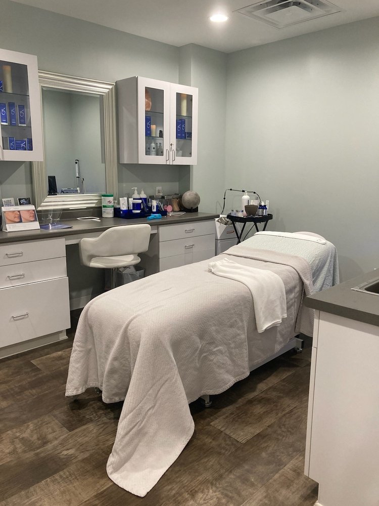 RENAISSANCE MEDICAL SPA - Updated December 2025 - 30265 Commerce Dr ...