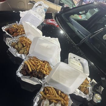 TRAP WINGZ ATL - Updated July 2025 - 62 Photos & 40 Reviews - 3004 ...