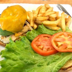 Retirement Homes - 15 CRAIGSIDE - 43 Photos - 15 Craigside Pl, Honolulu ...