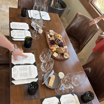 REPRIS WINES - Updated August 2025 - 193 Photos & 87 Reviews - 1700 ...