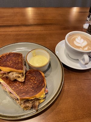 PARVA COLOMBIAN BAKERY & RESTAURANT - Updated August 2024 - 76 Photos ...