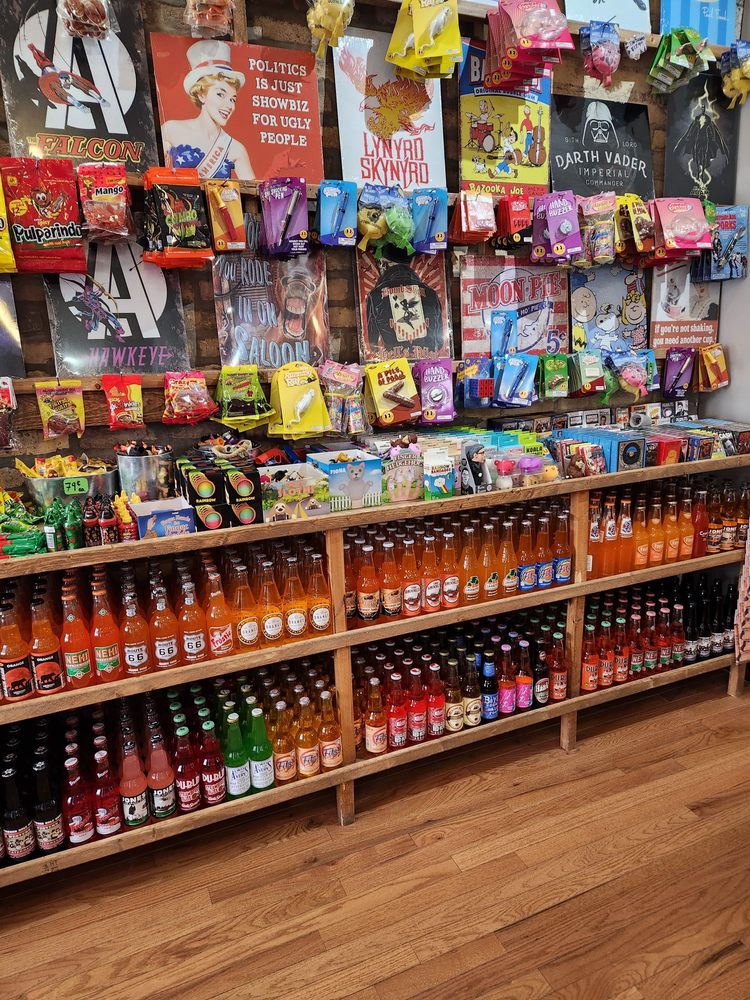 ROCKET FIZZ - Updated December 2025 - 109 S Benton St, Woodstock, Illinois - Gift Shops - Phone ...