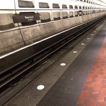 WATERFRONT METRO STATION - Updated October 2025 - 19 Photos & 12 ...
