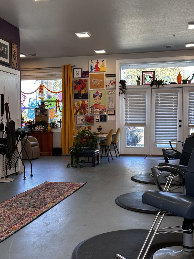 ONDA SALON - Updated March 2025 - 2119 Frate Barker Rd, Austin, Texas ...