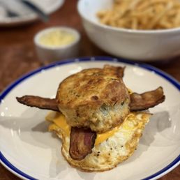 DOLLY OLIVE - Updated January 2026 - 554 Photos & 248 Reviews - 527 SW ...