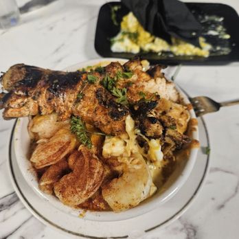 TABLE 22 - Updated August 2024 - 139 Photos & 74 Reviews - 4924 E Busch Blvd, Tampa, Florida ...