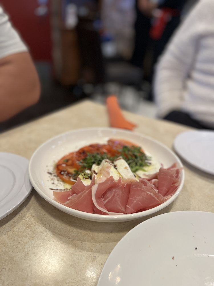 ALICE’S ITALIAN GOURMET - Updated October 2025 - 238 Photos & 432 ...