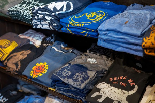 STEELING HOME - Updated December 2025 - 15 Photos & 30 Reviews - 1010 ...