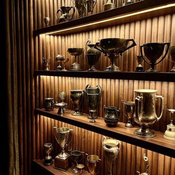 TROPHY ROOM - Updated January 2025 - 115 Photos & 89 Reviews - 2 N ...