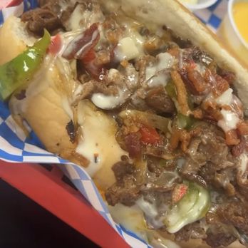 PAPA DOGZ - Updated January 2026 - 42 Photos & 40 Reviews - 707 Dixie ...