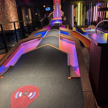 PUTTSHACK - PITTSBURGH - Updated December 2025 - 331 Photos & 189 ...