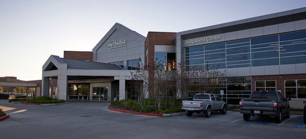 HOUSTON METHODIST BAYTOWN HOSPITAL - Updated December 2025 - 113 Photos ...