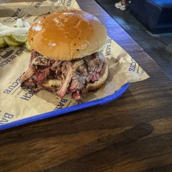 BACK BEACH BARBECUE - Updated March 2025 - 239 Photos & 440 Reviews ...