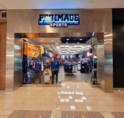 PRO IMAGE SPORTS - Updated May 2025 - 13 Photos - 6000 Sepulveda Blvd ...