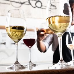 SIXTY VINES - Updated October 2025 - 524 Photos & 251 Reviews - 11905 ...