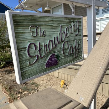 STRAWBERRY CAFE - Updated December 2025 - 160 Photos & 204 Reviews ...