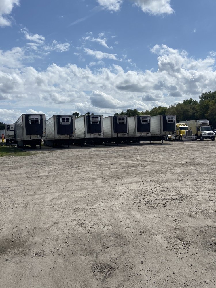 PINTO TRANSPORT - Updated August 2025 - 24 Photos - 2500 Dundee Rd ...