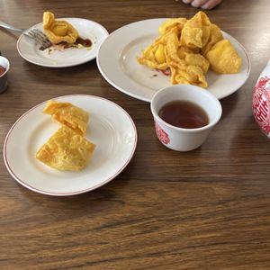 ROYAL BUFFET - Updated November 2024 - 28 Photos & 22 Reviews - 1620 ...