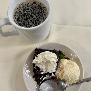 RIDGEWAY POST ACUTE - Updated January 2026 - 13 Photos - 523 Hayes Ln ...