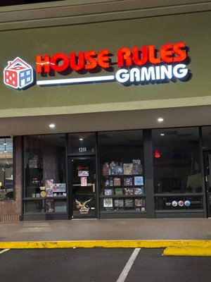 HOUSE RULES GAMING - Updated May 2026 - 15 Photos - 28 Broadway ...
