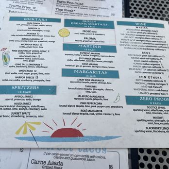 THE STRAY DOG BAR & GRILL - Updated December 2024 - 1069 Photos & 1433 ...