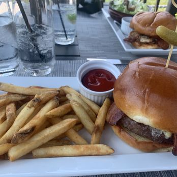 VOLO - Updated November 2025 - 72 Photos & 29 Reviews - 7 Juliano Dr, Oxford, Connecticut ...