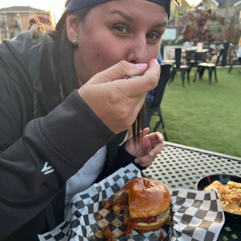 BURGER PUNK - Updated February 2025 - 216 Photos & 192 Reviews - 3012 N ...