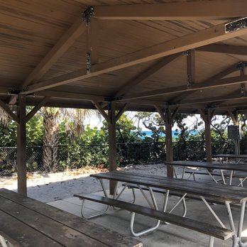 CARLIN PARK - Updated October 2025 - 78 Photos & 36 Reviews - 400 ...