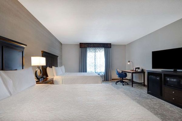 HAMPTON INN & SUITES SAN LUIS OBISPO - Updated June 2026 - 218 Photos ...