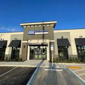 BRANDON SURGERY CENTER - Updated December 2025 - 20 Reviews - 711 S ...