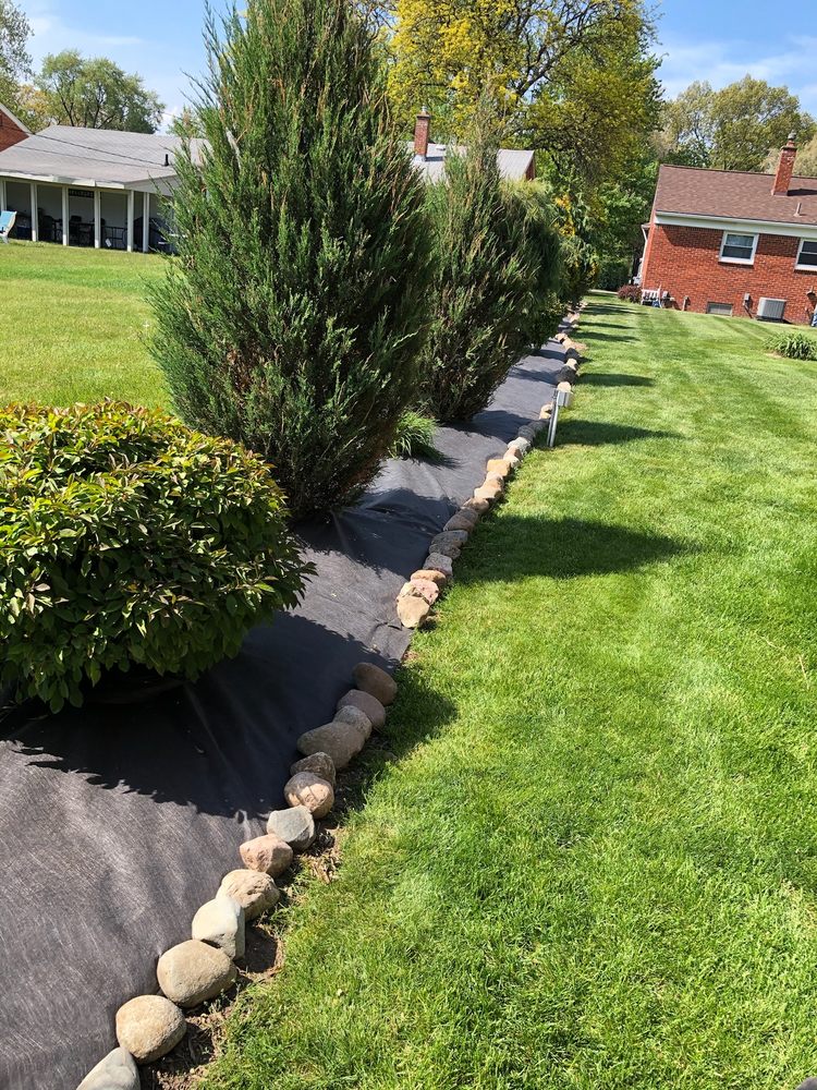 ENHANCED LANDSCAPING - 73 Photos - 4847 Nathan W, Sterling Heights ...