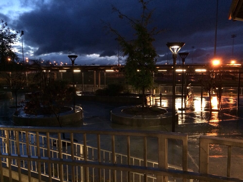 ORANGE TERRACE LIBRARY - 13 Photos - 20010 Orange Terrace Pkwy ...