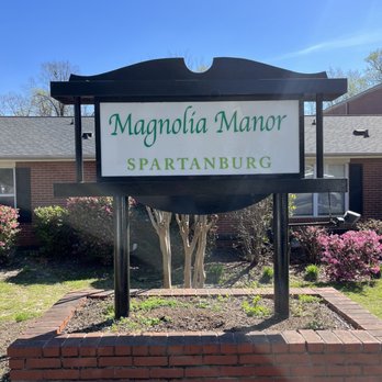 MAGNOLIA MANOR OF SPARTANBURG - Updated December 2025 - 375 Serpentine ...
