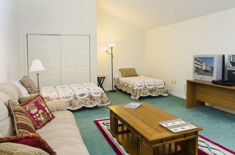 NORDIC INN - Updated December 2025 - 13 Photos & 15 Reviews - 227 Main ...