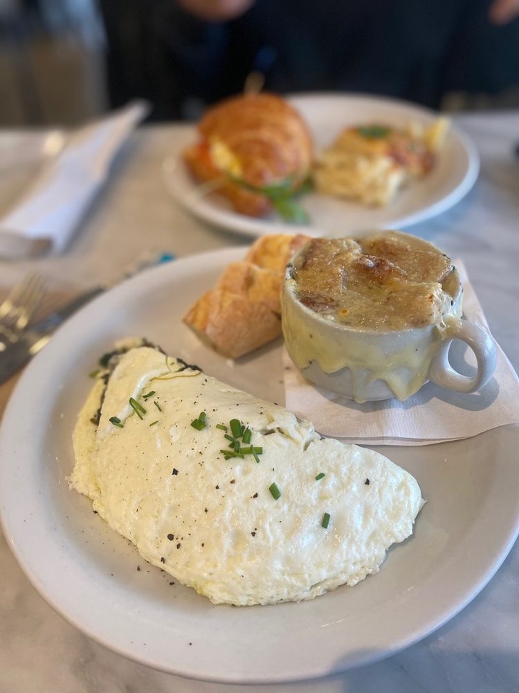 PINWHEEL CAFE BAKERY - 684 Photos & 408 Reviews - 2553 E Pacific Coast ...